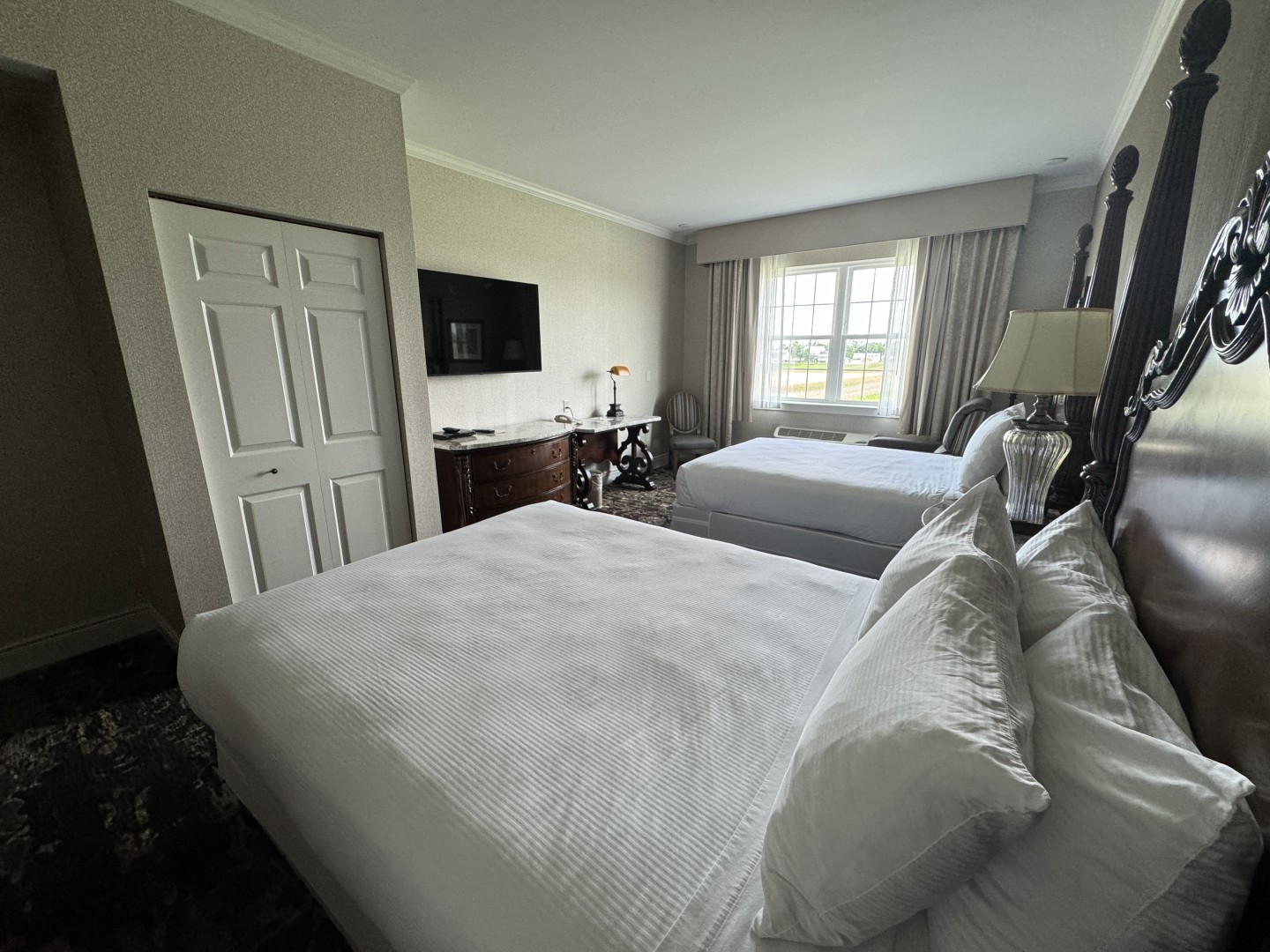 AmishView Inn & Suites | Discover Lancaster