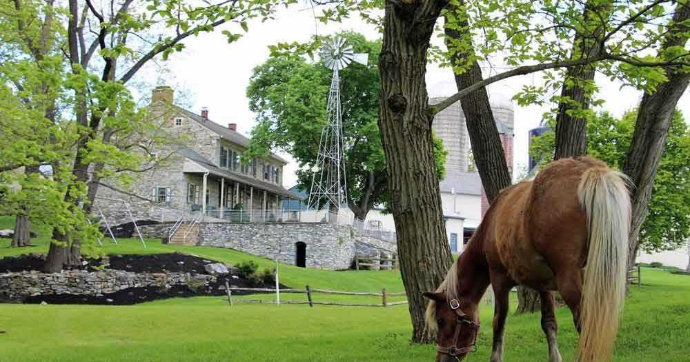 Stay Down on the Farm in Lancaster, PA | Discover Lancaster